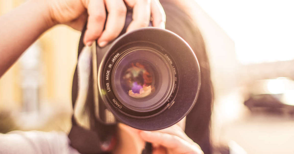 12 of the Most Iconic Photographs and Who Took Them - Catawiki